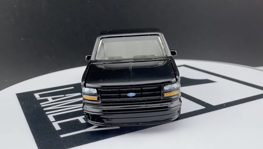 Тематична Машинка Matchbox 1994 Ford F-150 SVT Lightning Moving Parts 1 ...